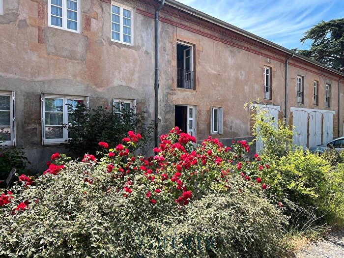 Éveux - Appartement 4 pièces à louer