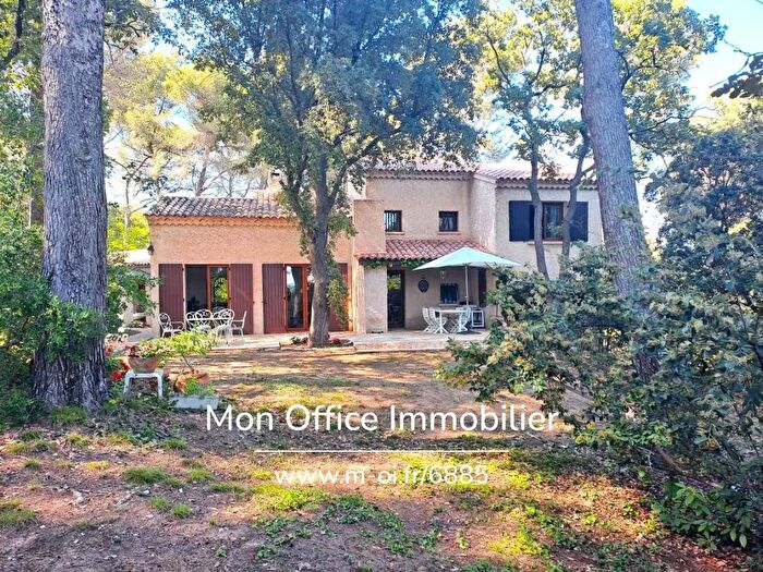 Maison 7 pièces à vendre à Bouc-Bel-Air, Vergers Amandiers, San Banquis