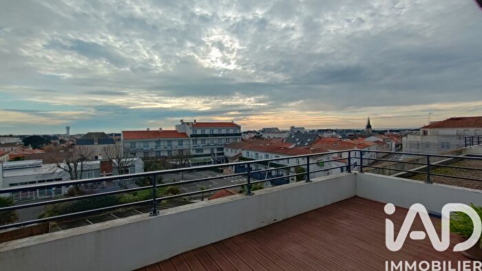 Appartement à louer - Saint-Gilles-Croix-de-Vie - 4 pièces - 3 chambres