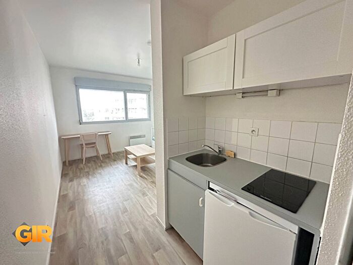 Maurepas-Patton, Rennes - Appartement 1 pièce à louer