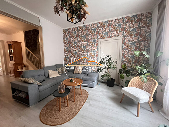 Maison à vendre - Angers - 5 pièces - 4 chambres