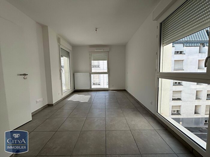 Appartement à vendre - Saint-Étienne, Méons, Le Soleil, Châteaucreux, Saint-François - 1 pièce