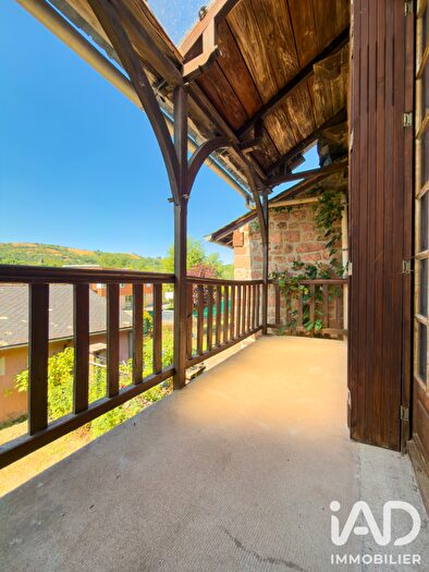 Maison 6 pièces à Saint-Cyprien-sur-Dourdou, à vendre