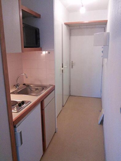 Appartement 1 pièce à Grenoble, Championnet, à louer