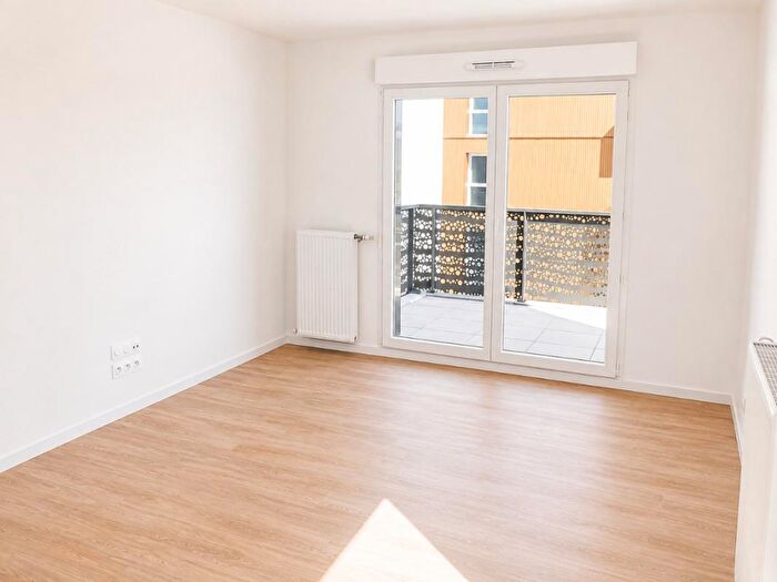 Appartement 2 pièces à louer - L'Isle-d'Abeau, Fauvettes