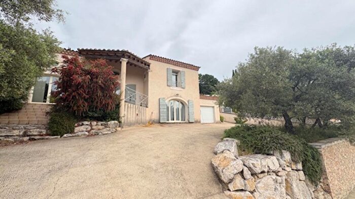 Maison 5 pièces à vendre à Bellegarde