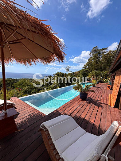 Maison 6 pièces à vendre à Pointe-Noire