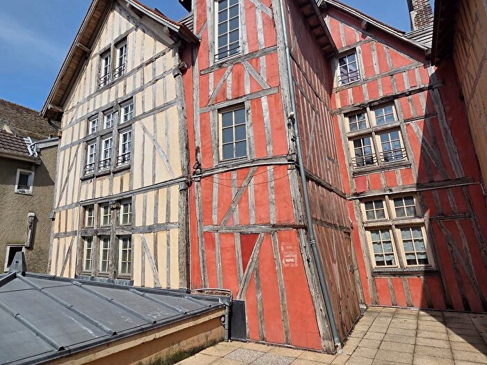 Appartement 2 pièces à louer à Cathédrale, Troyes