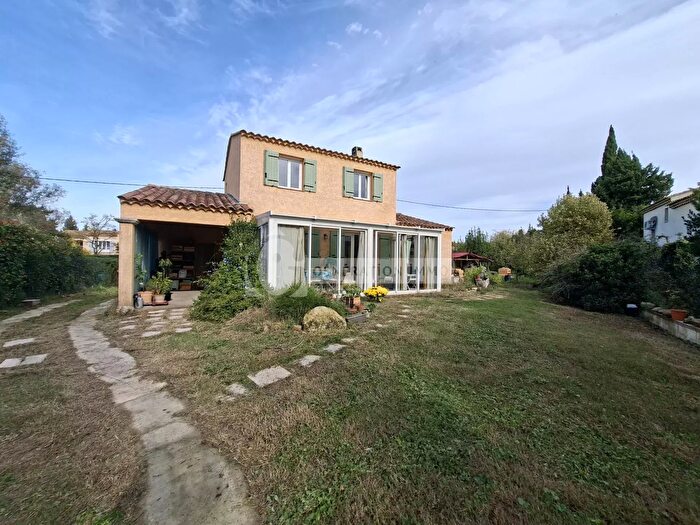 Maison à vendre - Fontvieille - 4 pièces - 3 chambres