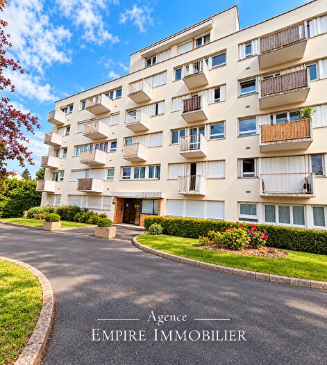 Chatou, Est - Appartement 3 pièces à louer
