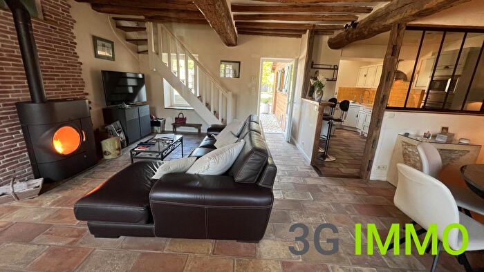 Condé-sur-Vesgre : Maison 4 pièces à vendre