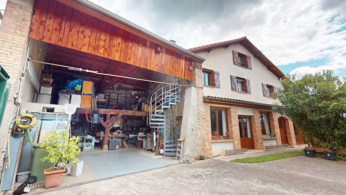 Maison 8 pièces à vendre à Eybens