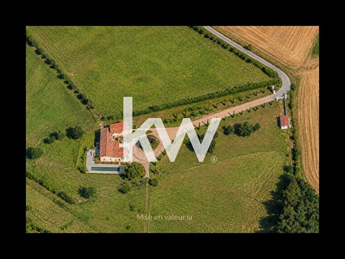 Maison 7 pièces à Roche-la-Molière, à vendre