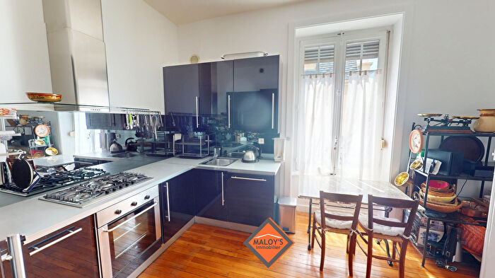 Maisons à vendre et appartements à louer - 2