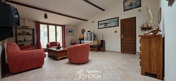 Maison à vendre - Nailly - 7 pièces - 2 chambres