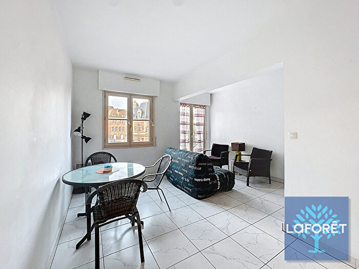 Appartement à louer - Valenciennes, Saint-Michel, Tertiales, Le Roleur - 1 pièce