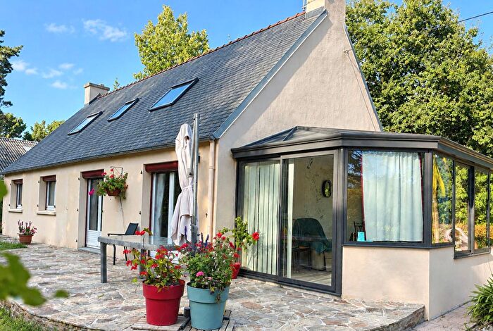 Maison 7 pièces à Plomeur, à vendre