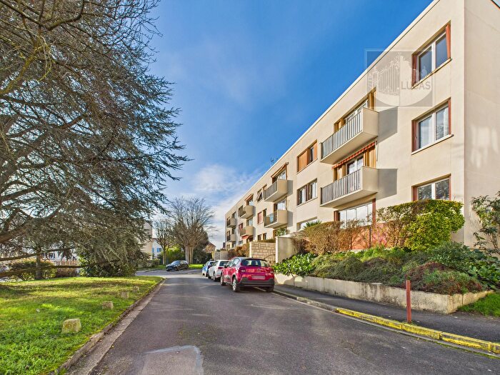 Appartement à vendre - Antony, Centre-ville - 3 pièces - 2 chambres