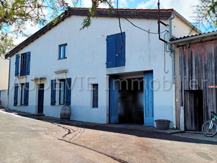 Cascastel-des-Corbières : Maison 5 pièces à vendre