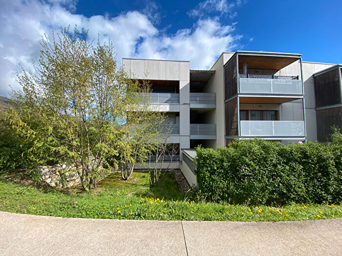 Appartement à vendre - Seyssins - 3 pièces - 2 chambres