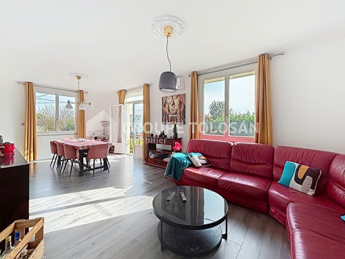 Maison à vendre - Lavaur - 8 pièces - 6 chambres