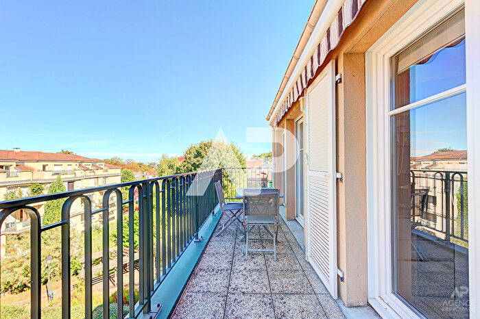 Rueil-Malmaison, Coeur de Ville - Appartement 3 pièces à vendre