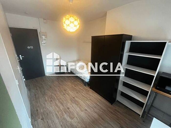 Trois Quartiers-Centre Ville, Poitiers : Appartement 1 pièce à louer