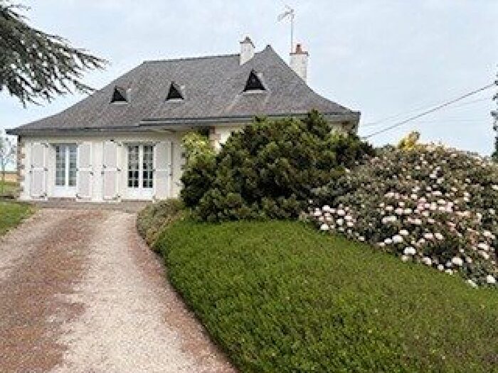 Launay-Villiers : Maison 4 pièces à vendre