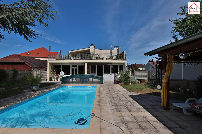 Maison à vendre - Sarrebourg, Malleray, Rebberg - 10 pièces - 6 chambres