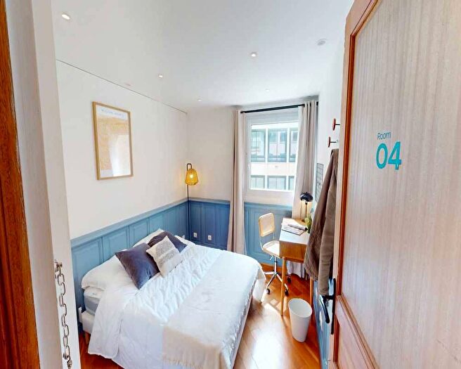 Appartement 7 pièces à Violet Commerce, Paris 15ème arrondissement, à louer
