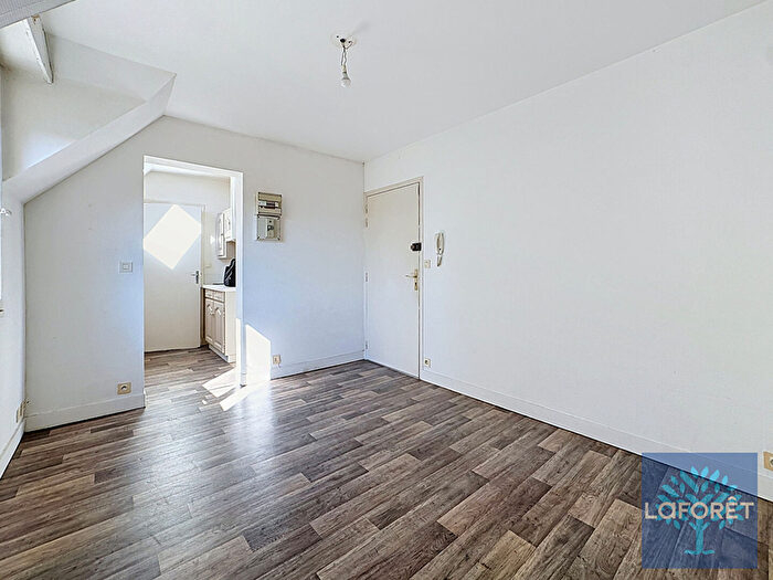 Appartement 1 pièce à vendre - Étampes, Centre-Ville