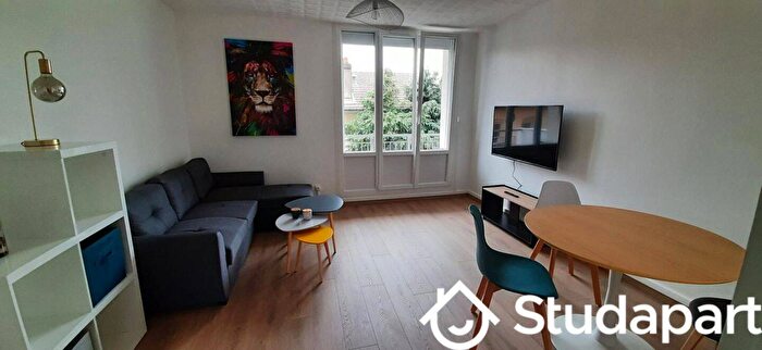 Appartement à louer - Saint Fiacre-Trois Maisons, Nancy - 1 pièce - 2 chambres