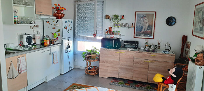 Appartement à vendre - Saint-Nazaire, Saint-Marc - 2 pièces - 1 chambre