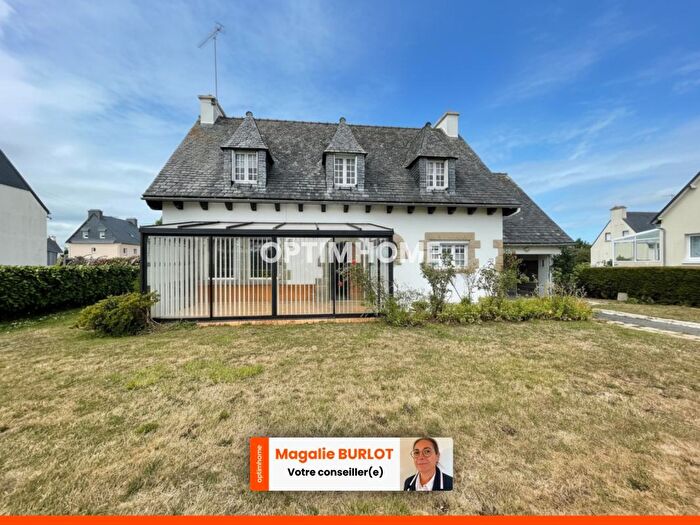 Ploëzal - Maison 6 pièces à vendre