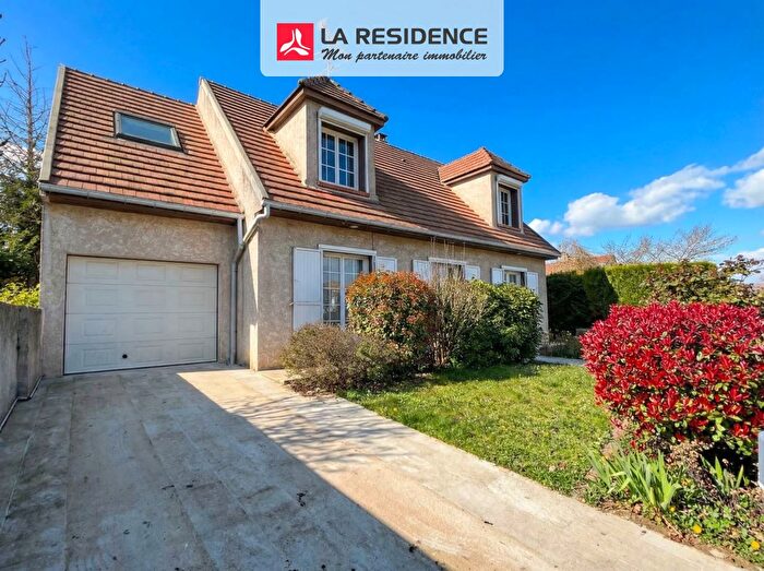 Maison à vendre - Vernouillet - 7 pièces - 4 chambres