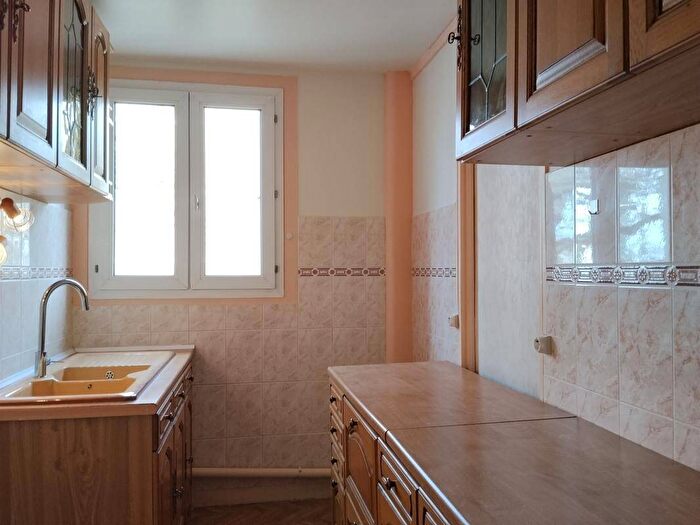 Appartement à louer - Place de France, Massy - 3 pièces - 2 chambres