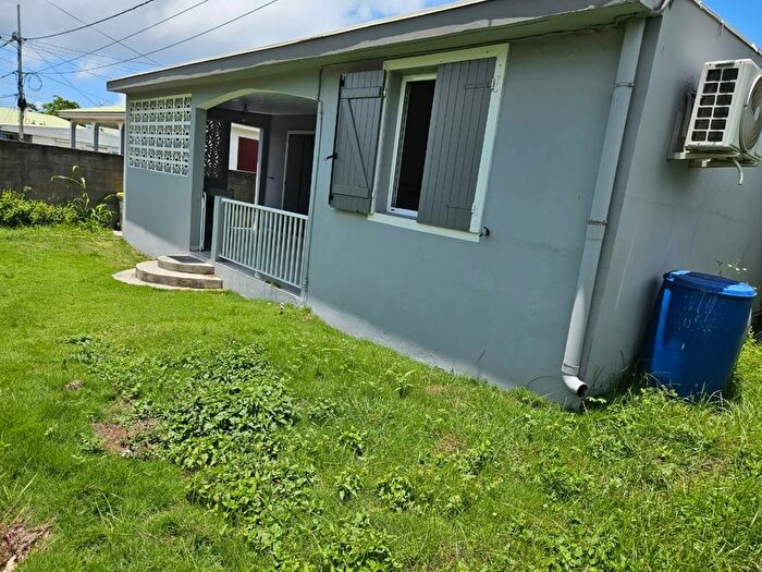 Maison à vendre - Sainte-Anne - 4 pièces - 3 chambres