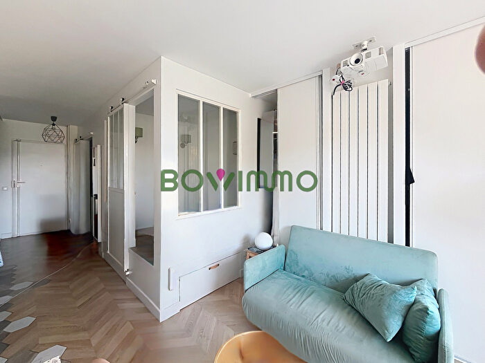 Paris 20ème, Gambetta : Appartement 1 pièce à louer