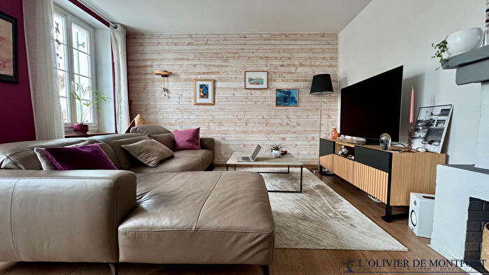 Maison à vendre - Montfort-lAmaury - 6 pièces - 4 chambres