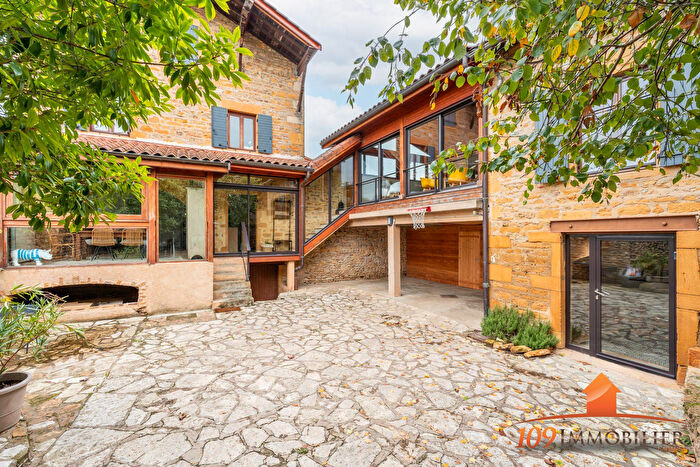 Chessy : Maison 8 pièces à vendre