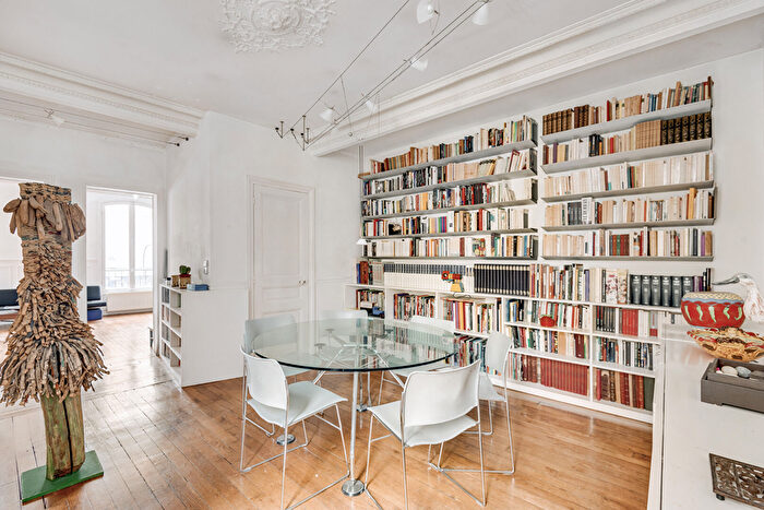 Appartement à vendre - Paris e , Montparnasse, Raspail - 3 pièces - 1 chambre