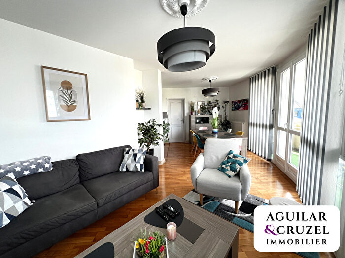 Bourges, Aéroport, Vauvert, Pierrelay, Pissevieille - Appartement 5 pièces à vendre