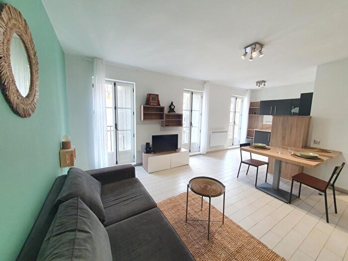 Appartement 2 pièces à louer - Marseille 2ème, Grands Carmes