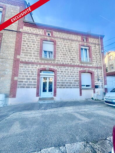 Maison 9 pièces à vendre à Le Chambon-Feugerolles, Romière, Bouchet, Nionière, Cotatay