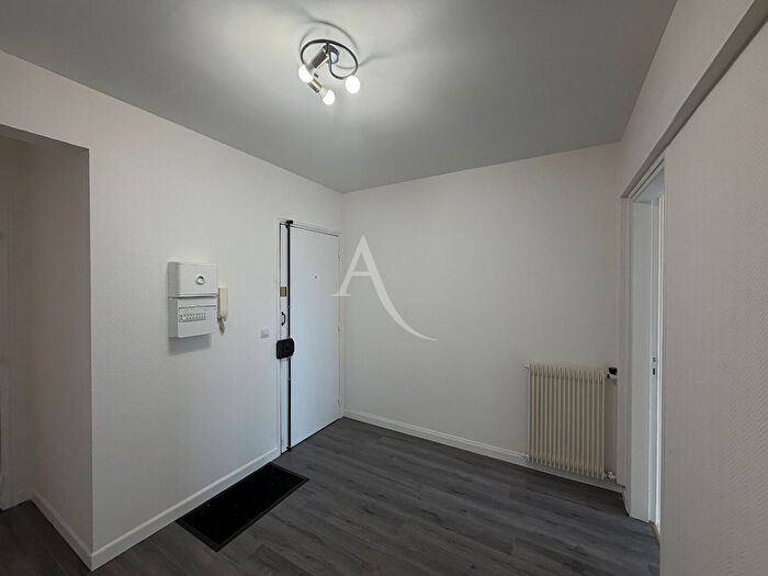 Appartement à vendre - Drancy, Le Petit Drancy - 3 pièces - 2 chambres