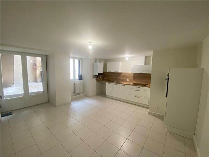 Appartement à louer - Rural, Fumel - 3 pièces - 2 chambres