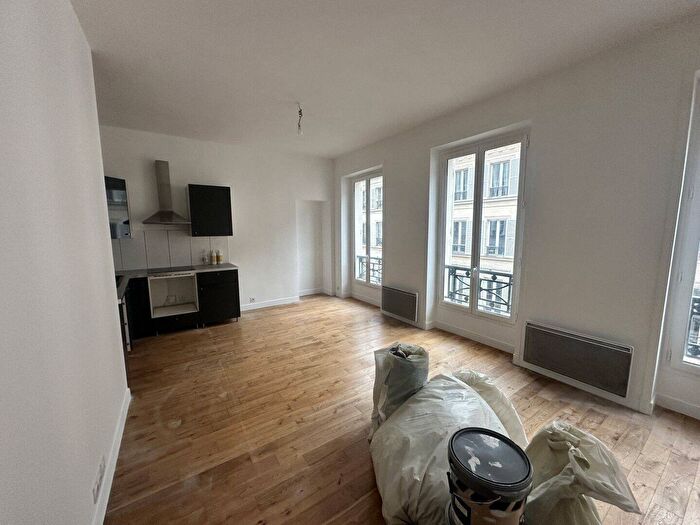 Appartement à louer - Elysées-Madeleine, Paris ème arrondissement - 3 pièces - 2 chambres