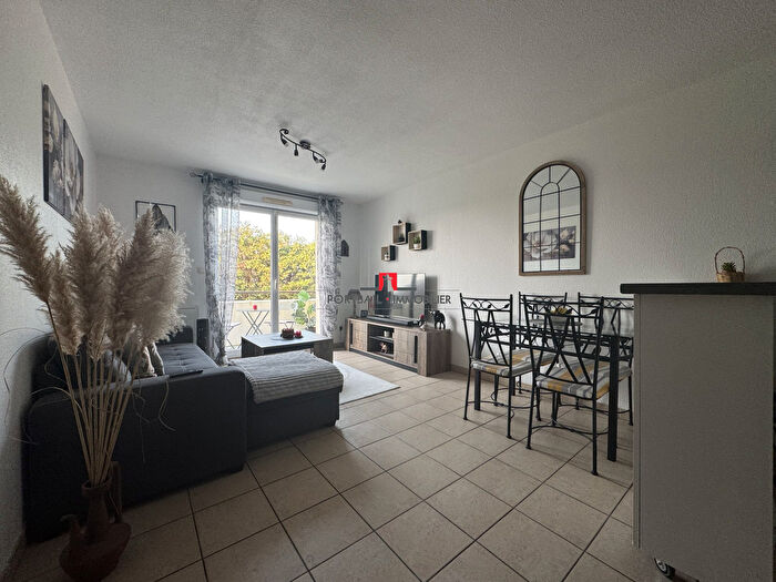 Appartement à louer - Blaye - 3 pièces - 2 chambres