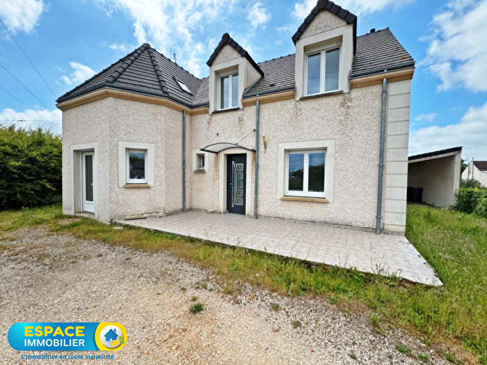 Maison à vendre - Châteauneuf-sur-Loire - 5 pièces - 4 chambres