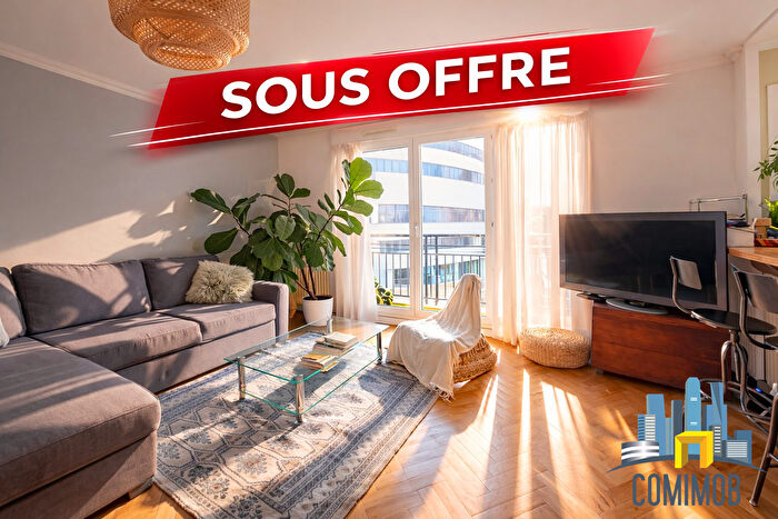 Appartement à vendre - Courbevoie, Faubourg de lArche - 2 pièces - 1 chambre